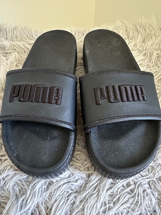 Puma | Shoes | Puma Black Embossed Logo Slide Sandals | Poshmark